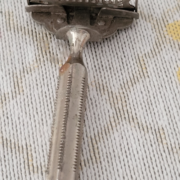 ever ready | Accessories | Vintage Ever Ready Razor | Poshmark